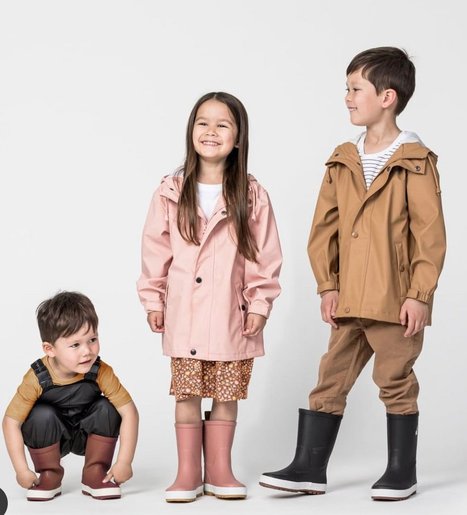 CRY WOLF – Sticky Fingers Children's Boutique